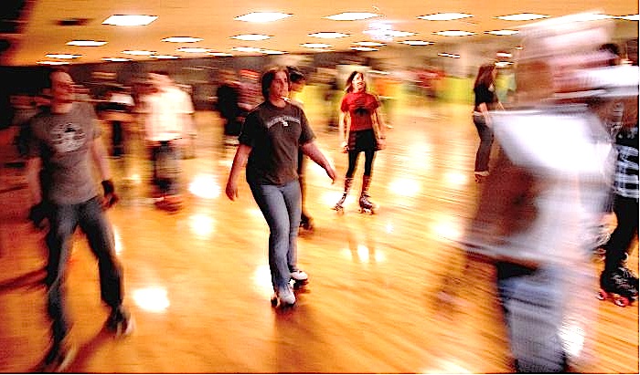 UPDATE - SLIDESHOW:Southgate Roller Rink reopens, nearly 300 attend ...